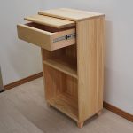 お供えの品を乗せる棚板が引き出せる ひのき棚 2207028 | オーダー家具製作品のご紹介 事例集